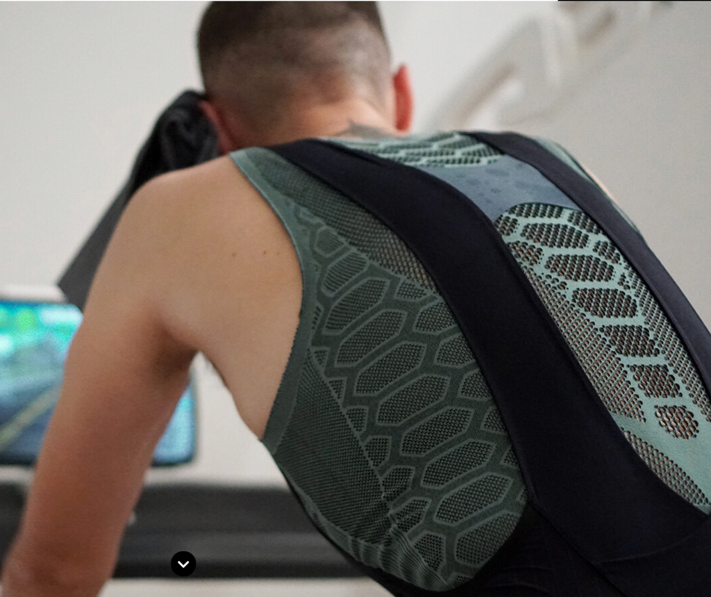 Q36.5 BASE LAYER 1 SLEEVELESS SUMMER ANTRACITE – CHAINSMITH BIKE SHOP